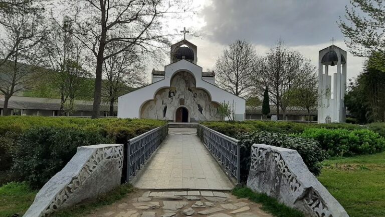 Baba Vanga Age, Death, Husband, Children, Family, Biography – Mystical Bee